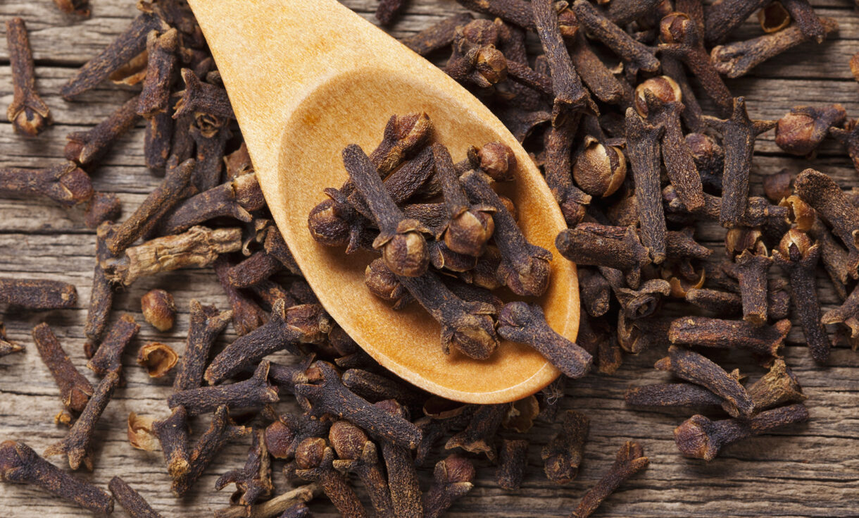 A Guide to Cloves, How They Taste And How To Use? | Tilda Rice Malta